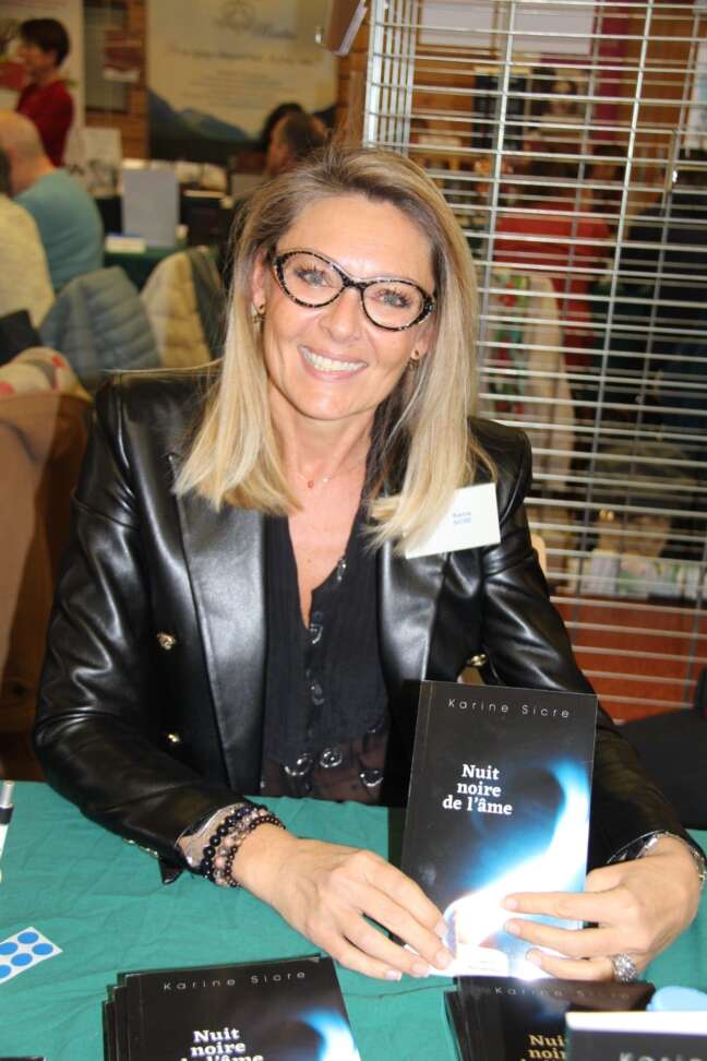 Nuit noire de l'âme par Karine Sicre • Achat en ligne avec Editions Maïa